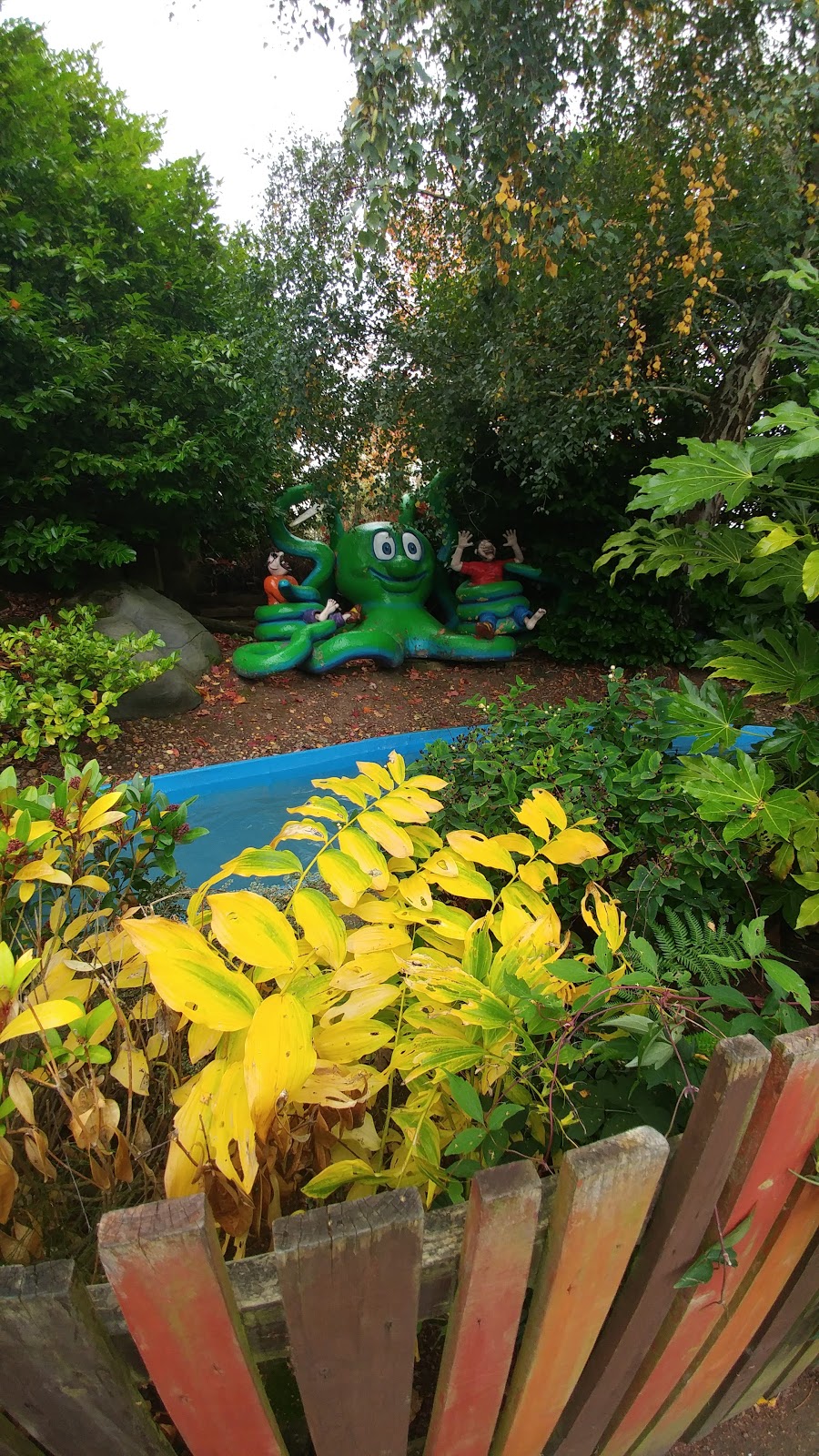 Mums Wine HQ: Sundown Adventure park