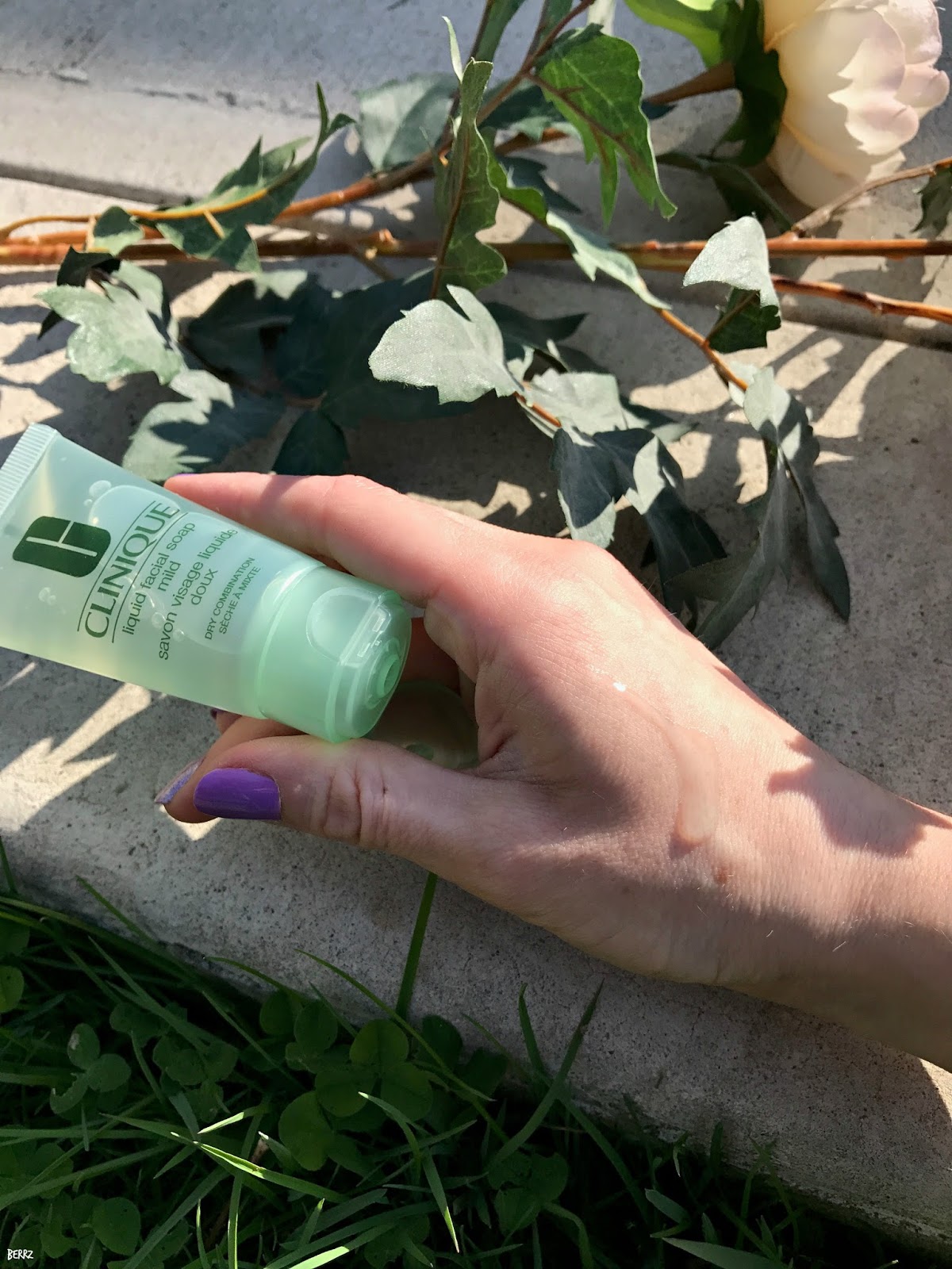 Beauty By Berrz: Clinique Liquid Facial Soap (Mild) vs Clinique Foaming ...