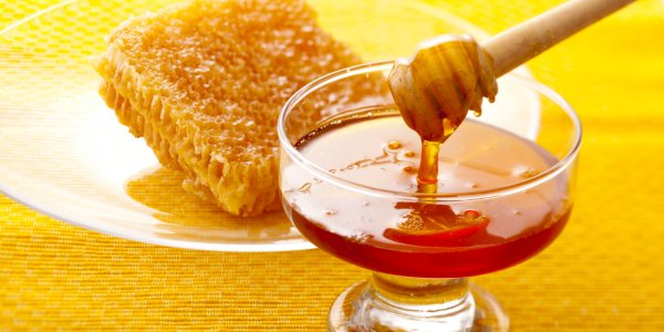 Sanjati med i saće - Objektivna