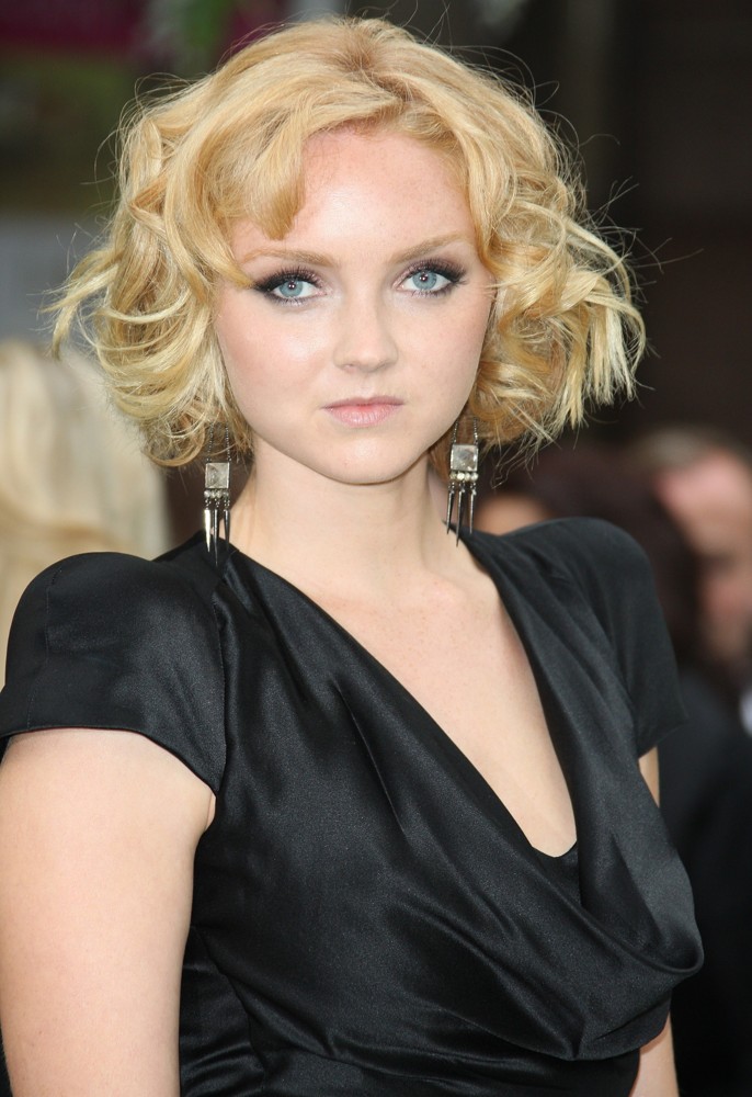 Lily Cole New Images - Wallwoods