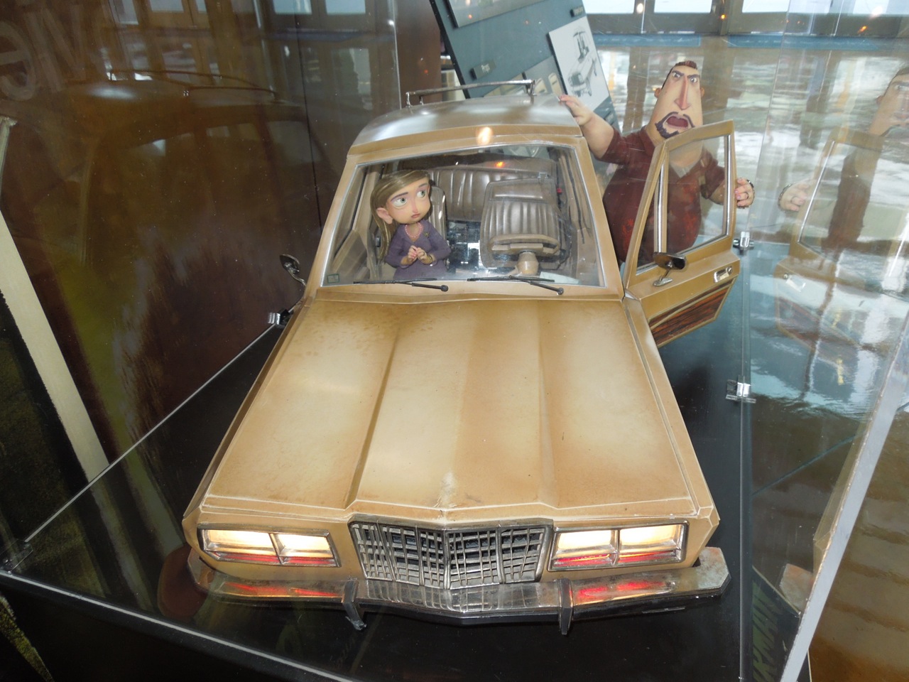 Hollywood Movie Costumes and Props: ParaNorman stop-motion puppets and ...