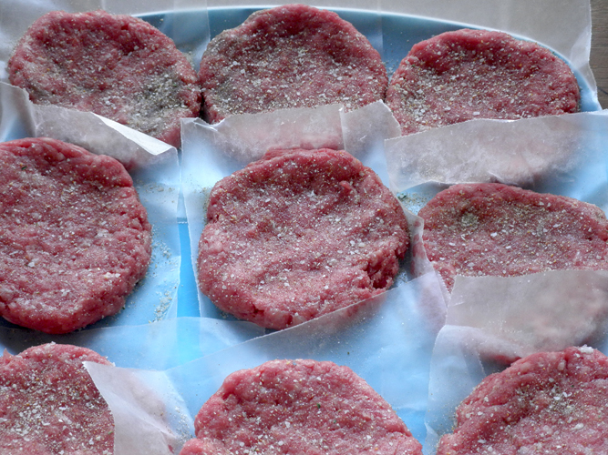 Food Pusher: Perfect Little Sliders