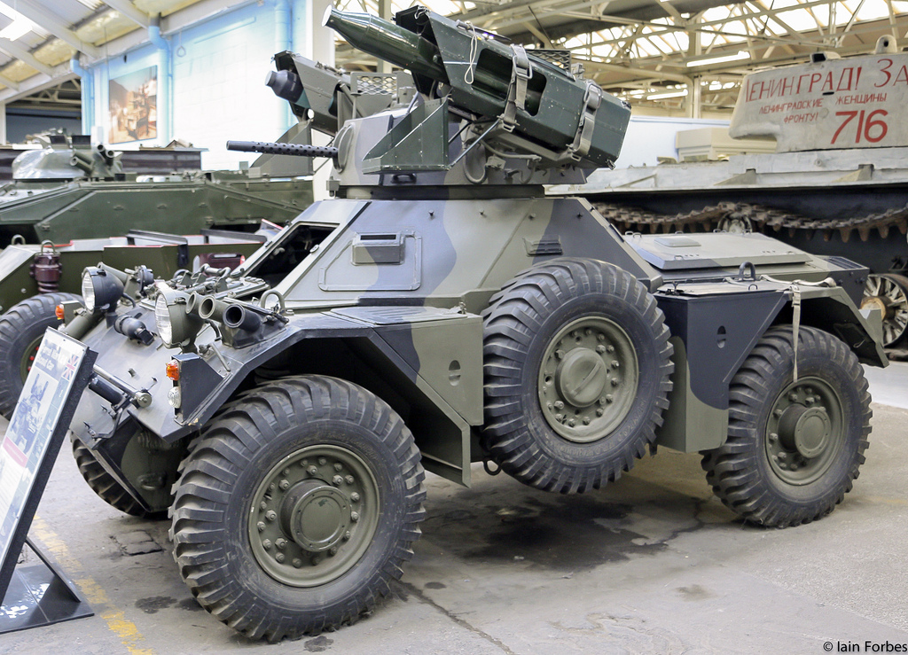 Veículos Militares do Mundo: Daimler Ferret FV701 (25)