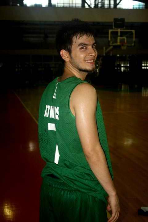 Hunks in Pictures: DLSU Hunk Simon Atkins