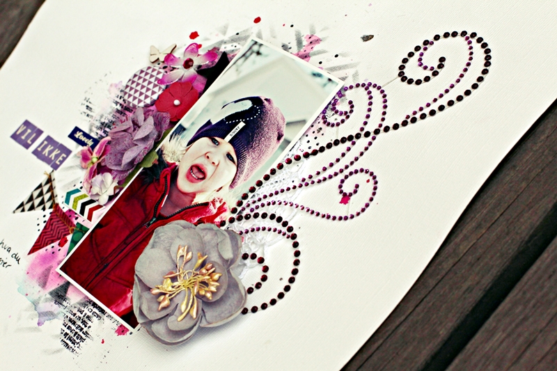 Christin aka Umenorskan scrapper: Zva Creative July DT Blog Hop!