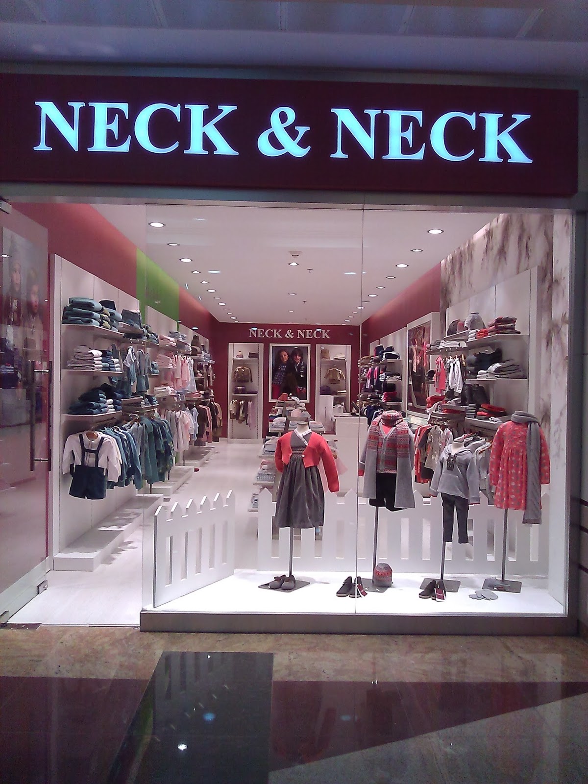 Neck & Neck in Kuwait