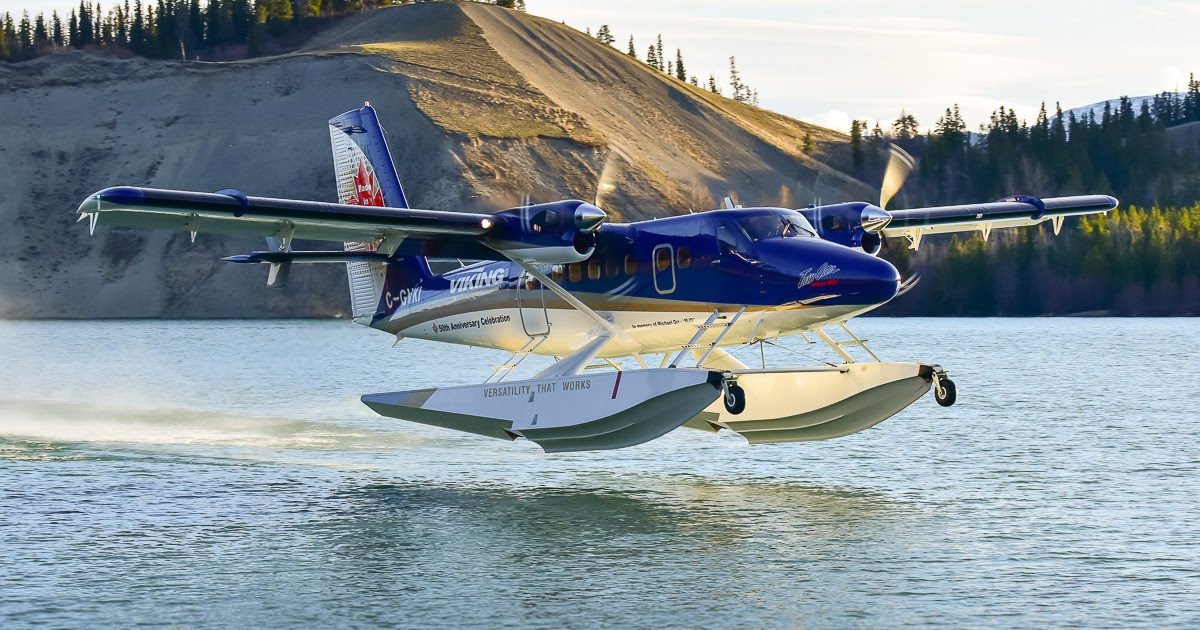 Airplane Photos Blog: Airplane in Water