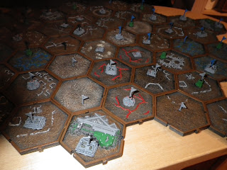 Warhammer Fantasy & Warhammer 40.000: Planetare Reiche/Planetary Empires