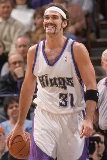 Mack is Berning: Mack Region: (2) Shawn Bradley vs. (3) Scot Pollard