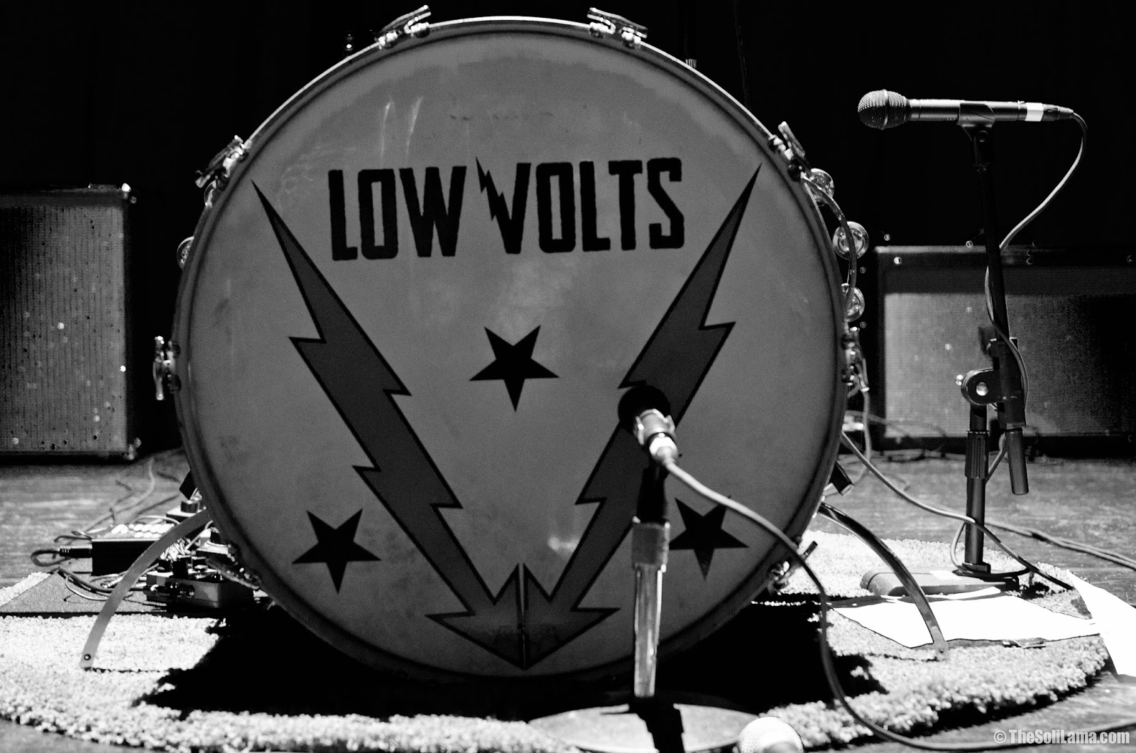 TheSoliLama.com: Low Volts Live - Pictures