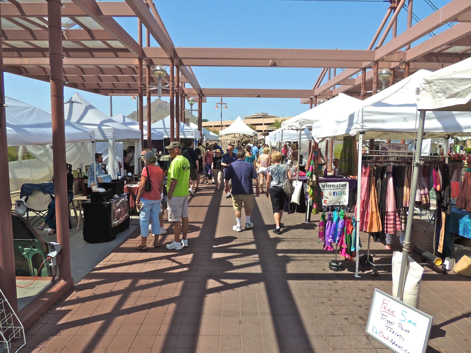 Scottsdale Daily Photo: Photo: Sunday crafts fair on the canal bridge