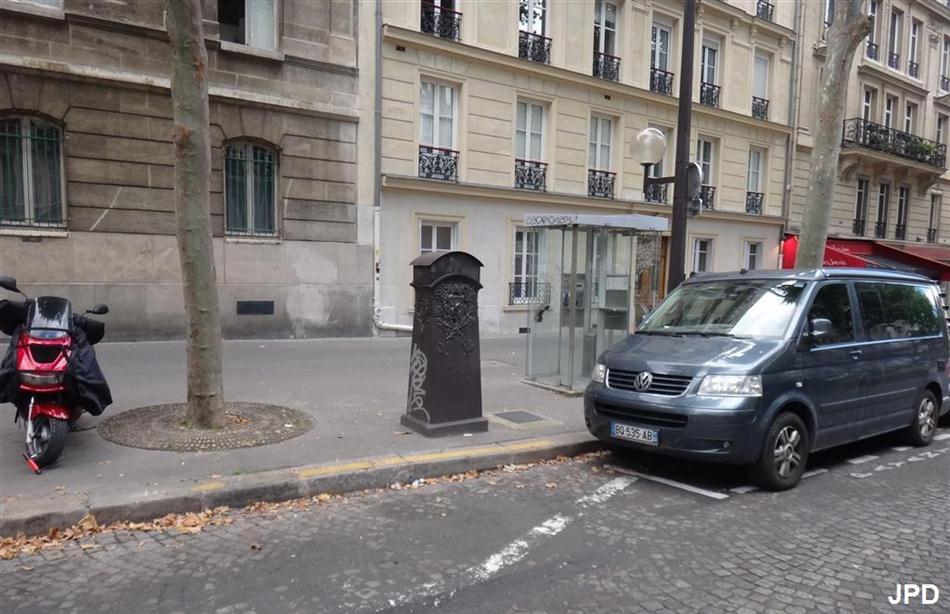 Paris-bise-art : Boîte à sable avenue Trudaine