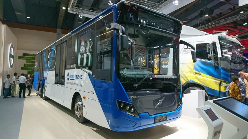 VOLVO B11R-430HP Siap Goyang SCANIA dan MERCEDES BENZ | AF Storie