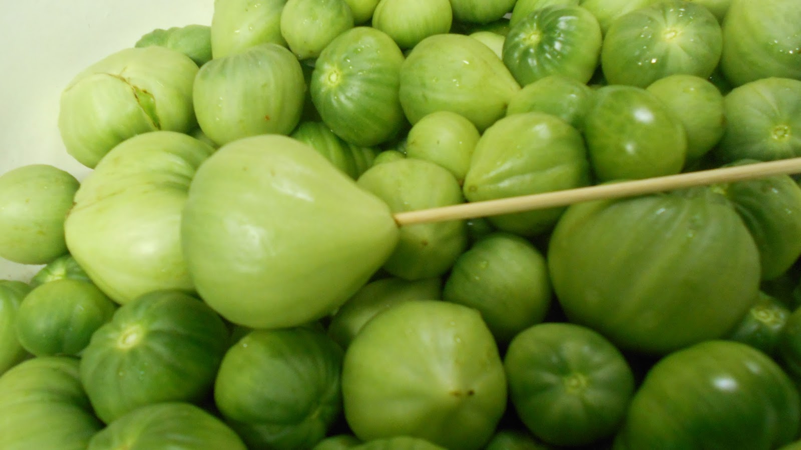 Lailas taka: Marinēti zaļie tomāti