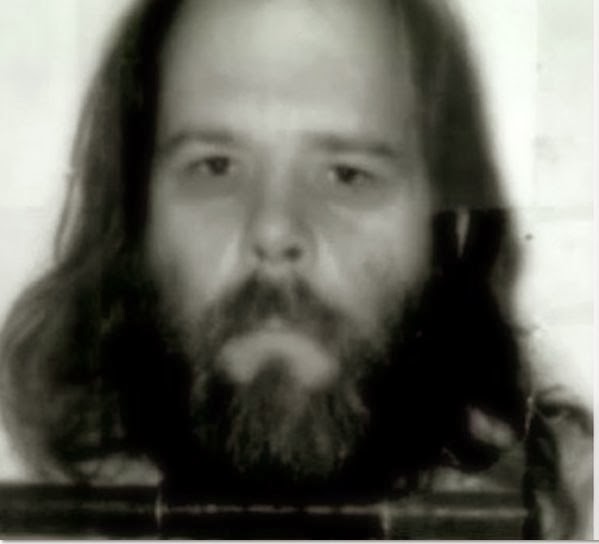 The Tate-LaBianca Homicide Research Blog: Eventually... Everybody meets ...