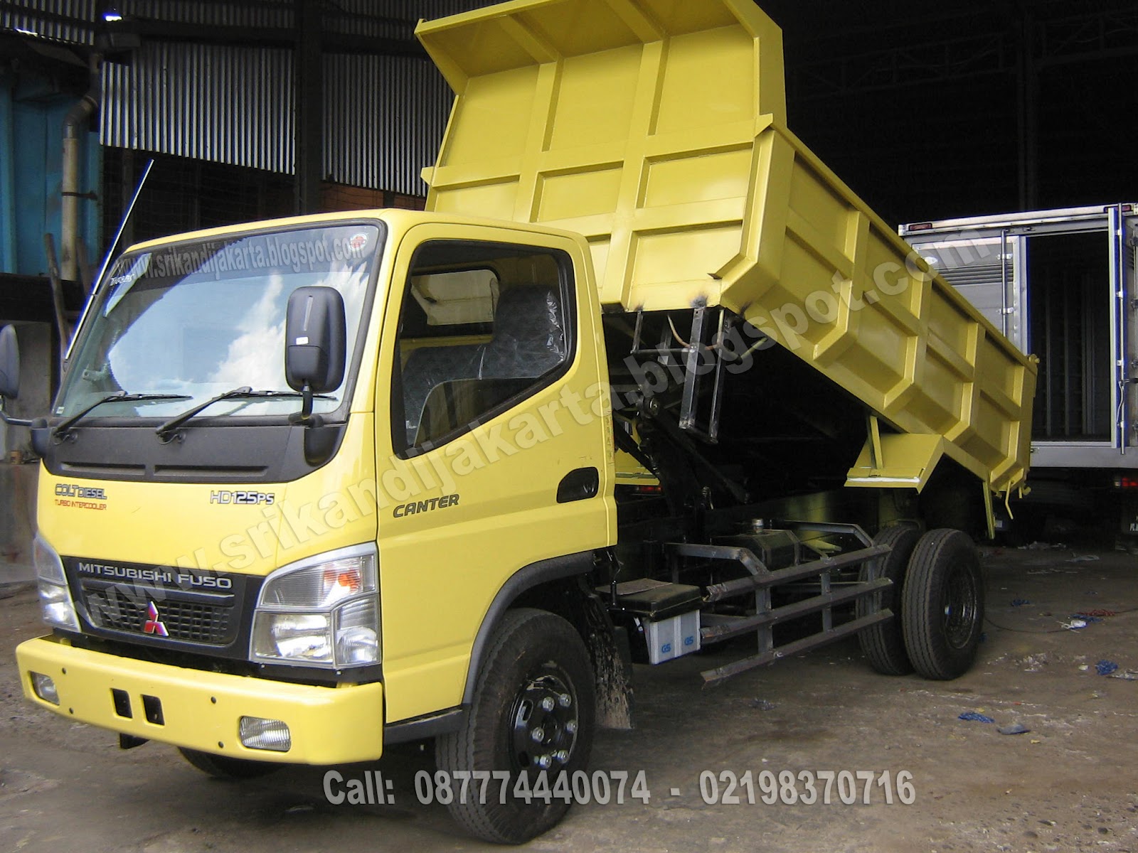 PT.Srikandi Diamond Motors: MITSUBISHI - FE 74 HD 125 PS 6 BAN