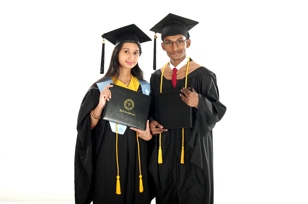 Flame Graduation Photography Studio: (59) Affordable Graduation ...