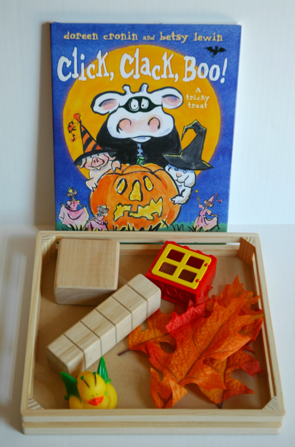 Halloween Theme- Weekly Home Preschool | What Can We Do With Paper And Glue