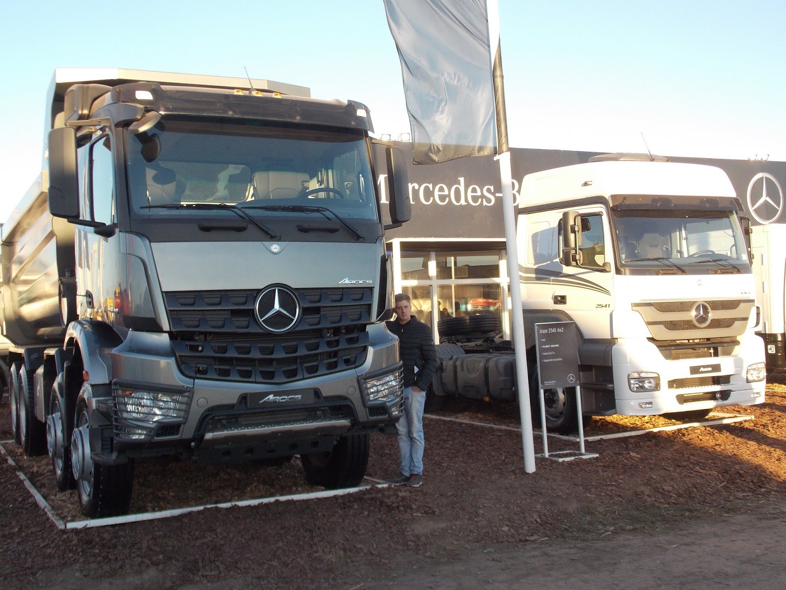 DIECIOCHO RUEDAS: MERCEDES BENZ… PRESENTÓ EN PÚBLICO LOS NUEVOS ACTROS ...