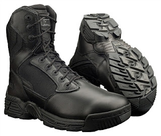 Extra Large Boots and Shoes: Tactical Boots for Men Endowed With Big Feet