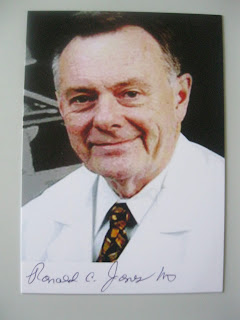 Autograph VIP: Success 2013: Dr Ronald Coy Jones, chief surgery ...