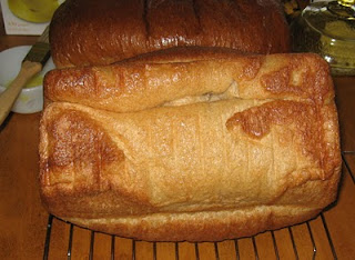 Grandma's Trash: UGLY BREAD---GOOD BREAD