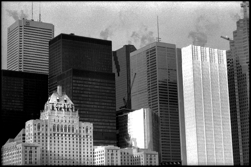 some old pictures I took: Toronto: Skyline