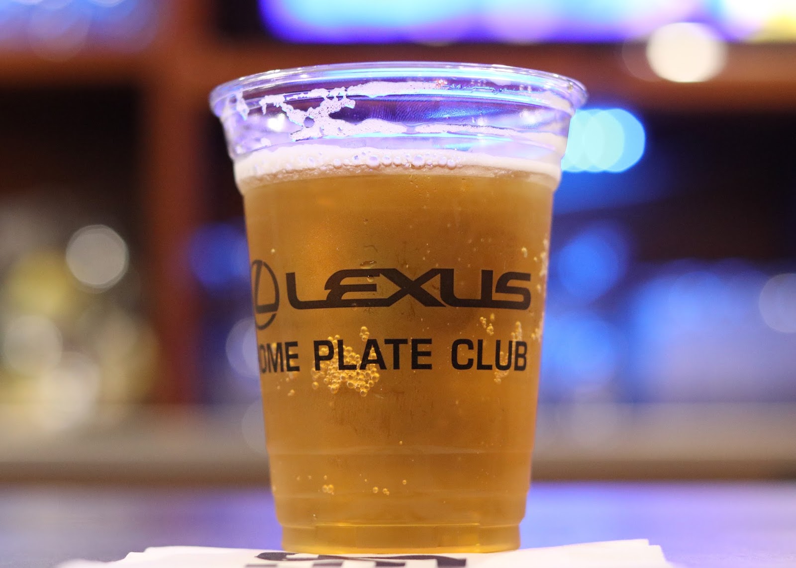 Ballin' with Lexus - Lil bits of Chic