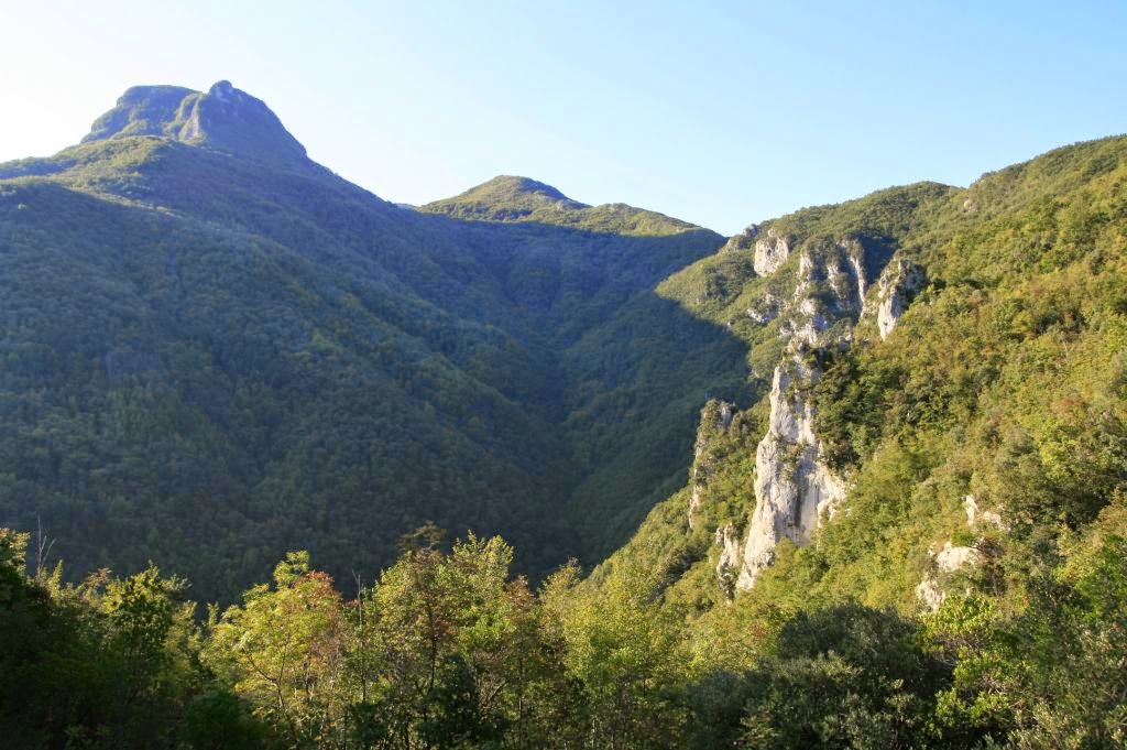 montagnatore: Seconda Traversata delle Apuane: Monzone - Forno via ...