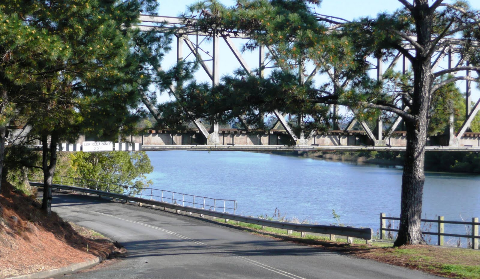 Musing Round Australia: Low Bridge at Wauchope