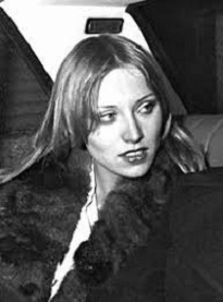 Beauty and Pretty Women: Model/actress Winnie Hollman