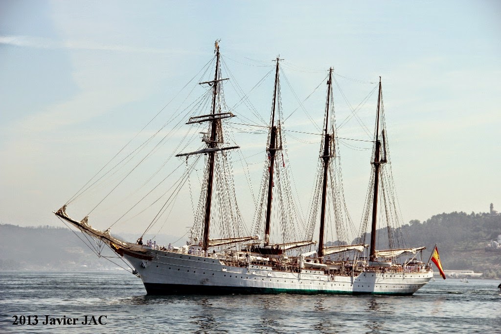 Fotos y videos de buques en Vigo: El "Juan Sebastián de Elcano" es el ...