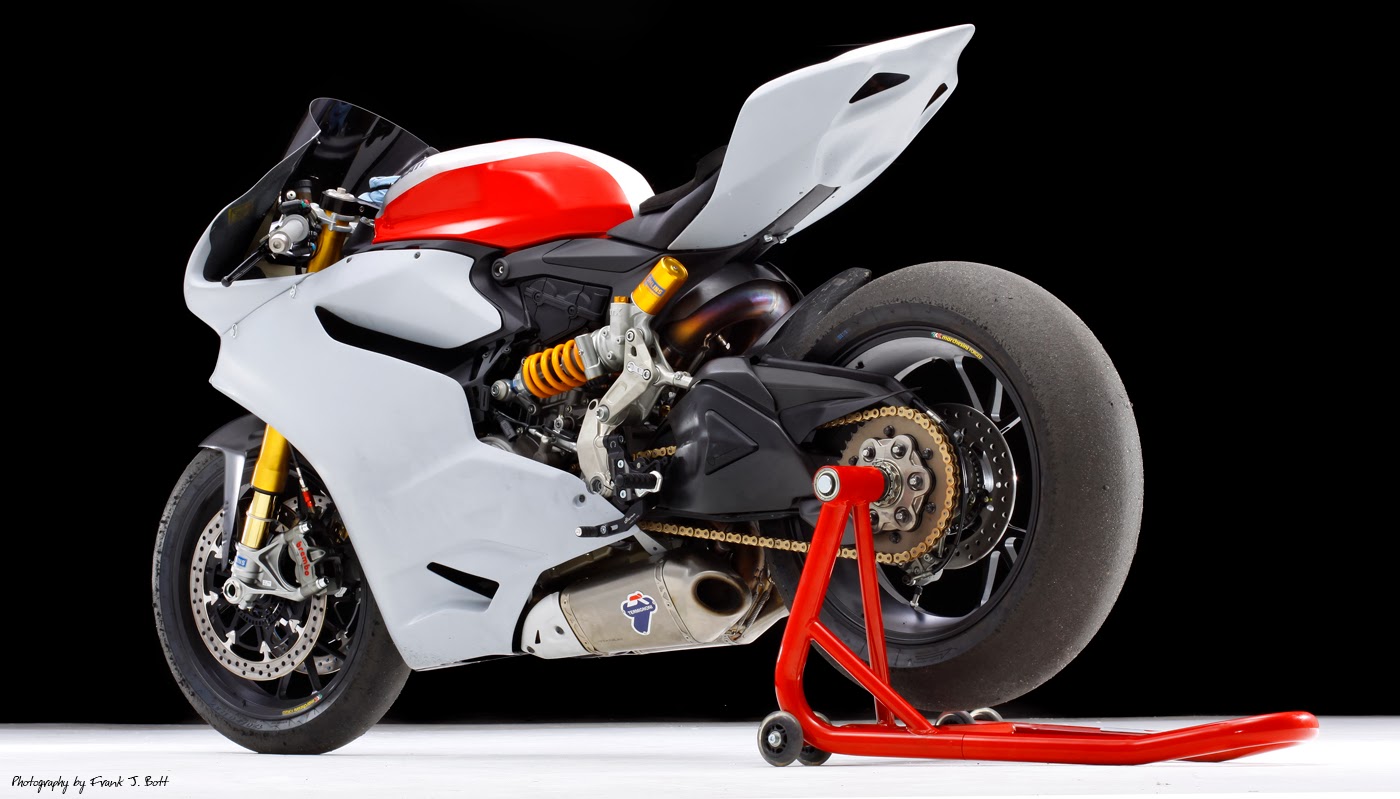 Motorcycle Photography by Frank J. Bott: Ducati Panigale R Custom