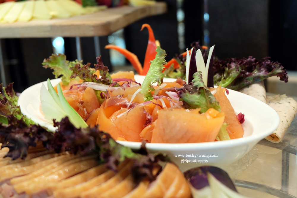 Hawker and Grill Buffet @ Carousel International Coffeehouse, Palace of ...