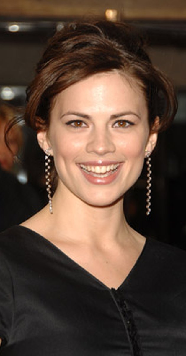 Hayley Atwell Facts, Age, Wiki, Biography, Height, Weight, Affairs, Net ...