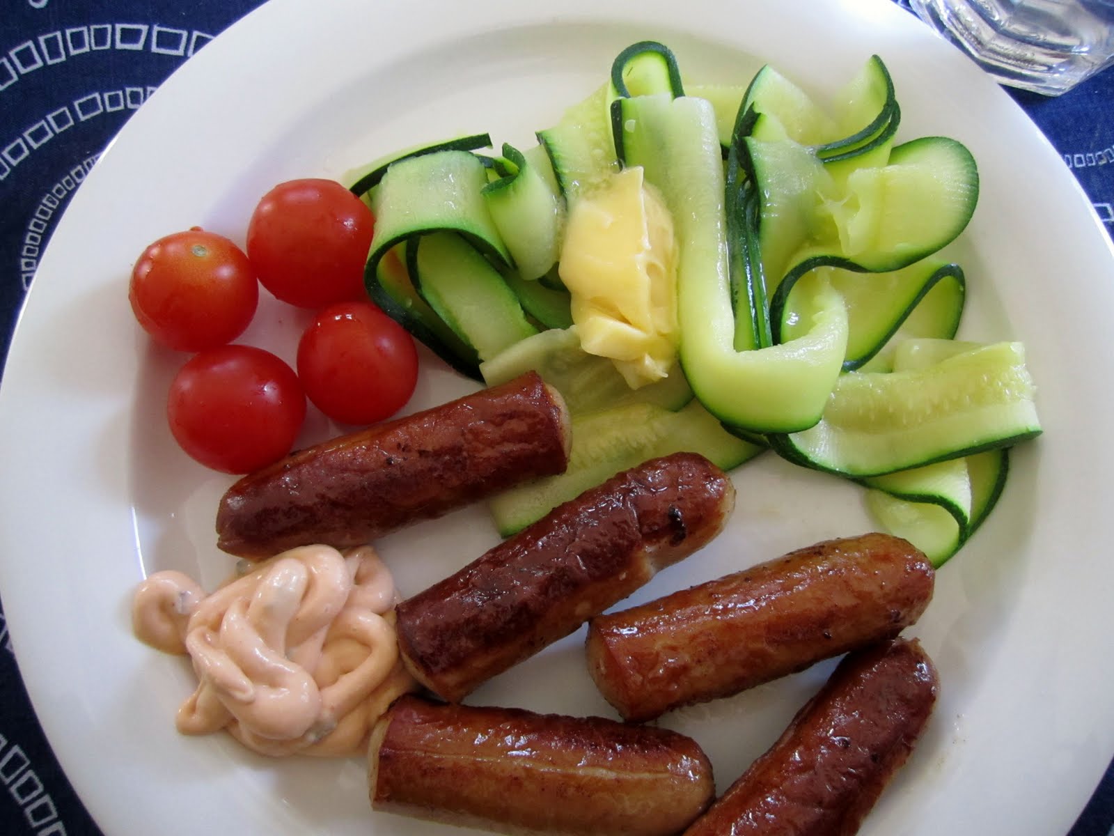 MITT AKVARIUM: Nakki = finsk knackkorv