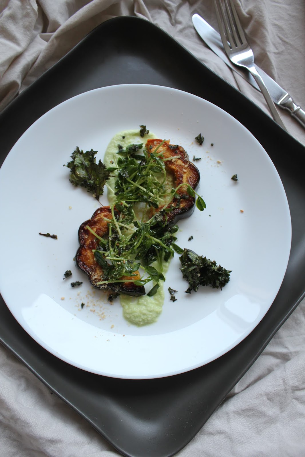 Miso butter roasted squash, edamame puree, gomasio kale chips // Courge ...
