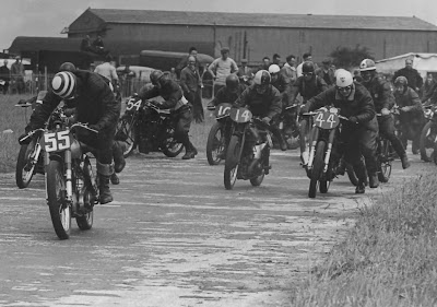 The Velobanjogent: A miscellania of motorcycling photos from my archive