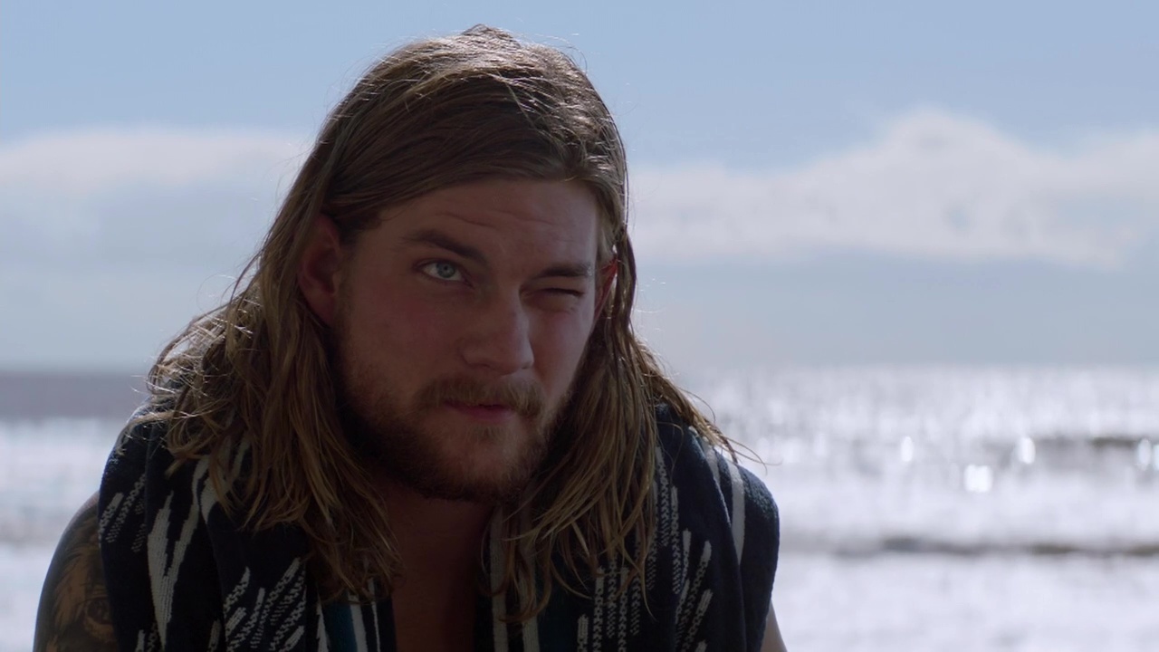 ausCAPS: Jake Weary shirtless in Animal Kingdom 2-04 "Broken Boards"