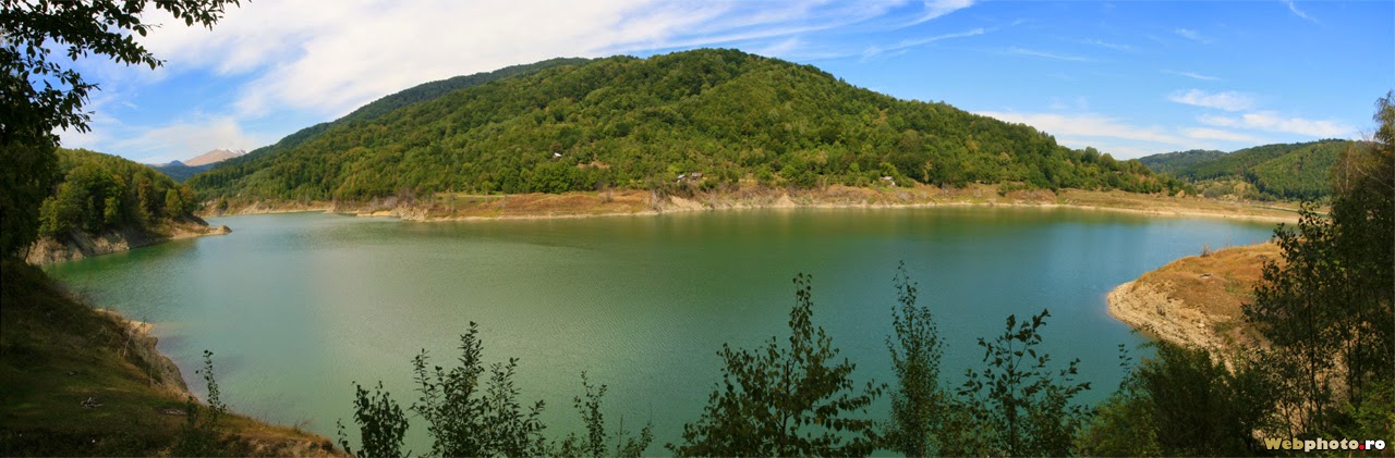 Barajul Maneciu | Accesul auto peste baraj | Carpathian Dream