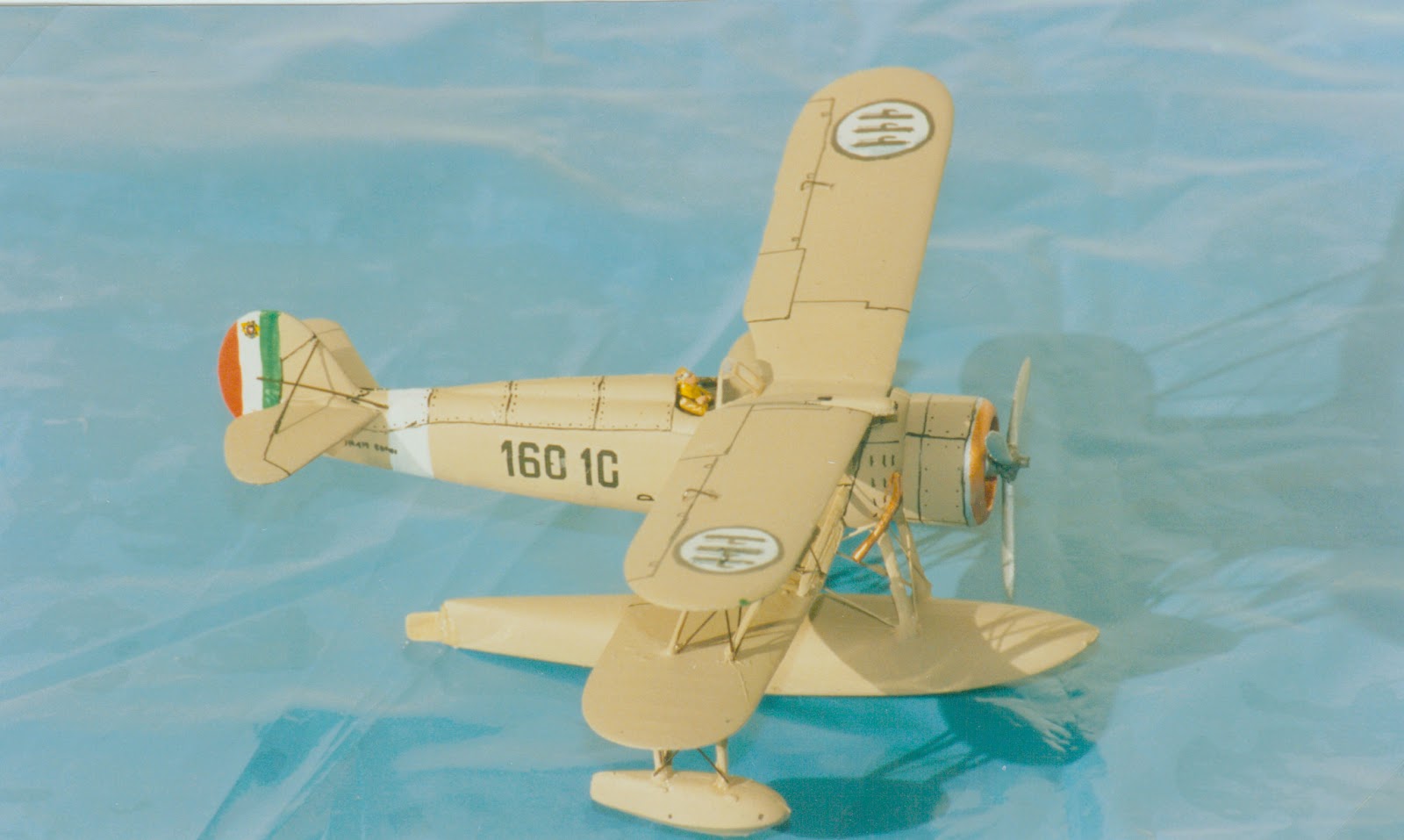 Happyscale-Modellbau: IMAM Ro.44 - The Eagles Talon Inc. resin-kit 1/72