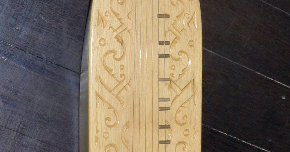 Borneo Native Musical Instrument: Sape' 5