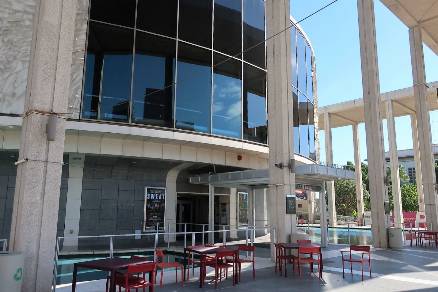 Los Angeles Theatres: Mark Taper Forum