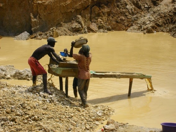 SIKABOUR CRYSTAL MINING LTD (LOCAL MINES): History of Gold Mining in Ghana