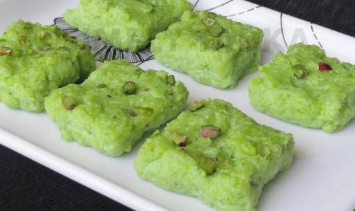 Indian Dastarkhan: Amrood ka Kalakand