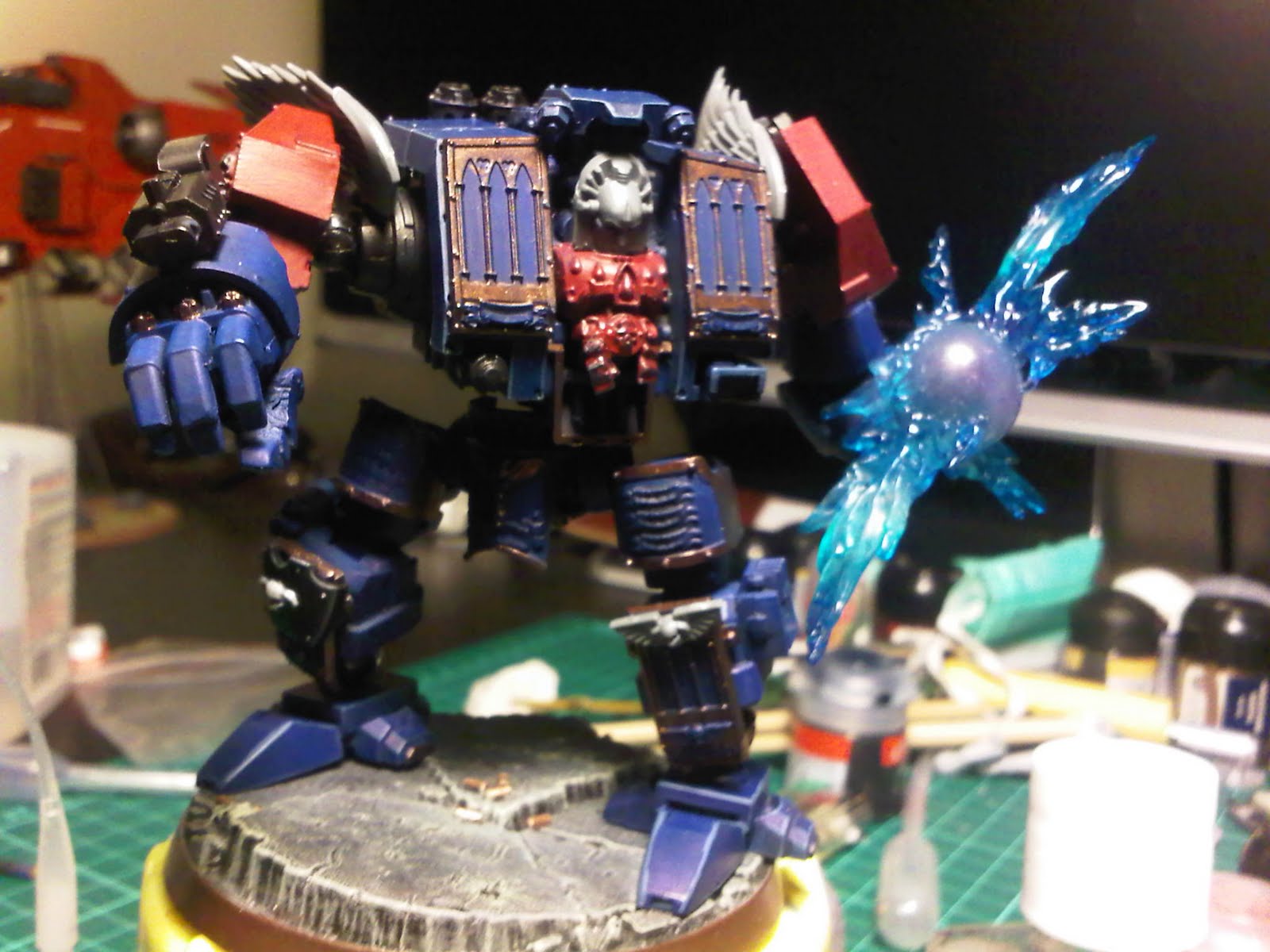 Anything But Ones: librarian dreadnought conversion part 3