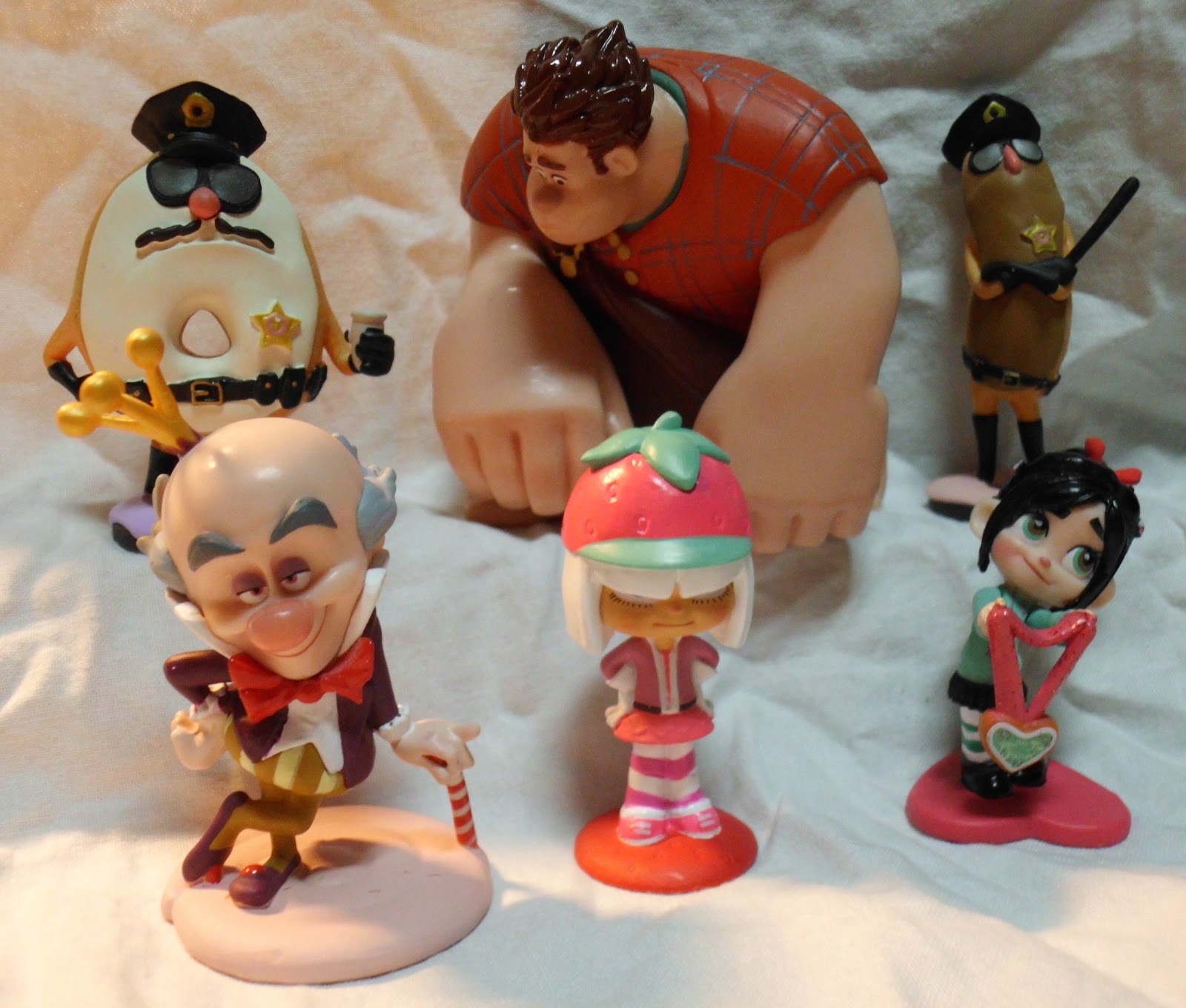 PERSONAJES DE CINE, TBO Y TV: ¡ROMPE, RALPH! (WRECK-IT RALPH!)