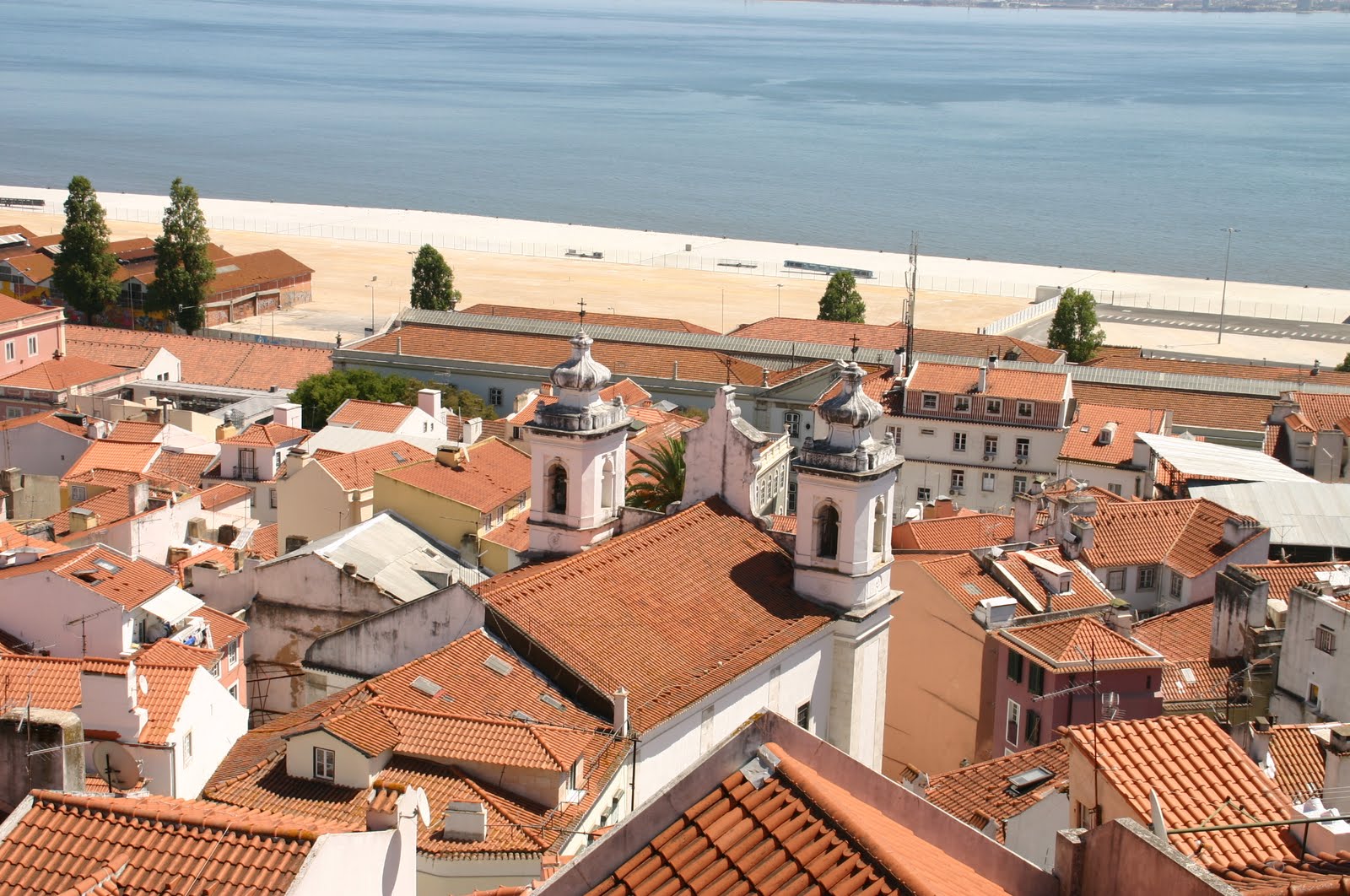 Robyn Story Designs and Boutique: Castles, Cork, Land and Sea...and a ...