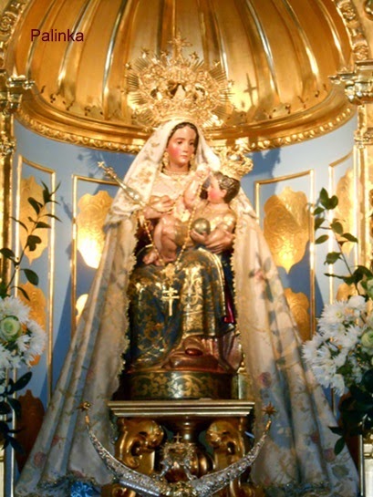 En Busca del Hada Azul: La Ermita de la Virgen de la Peña