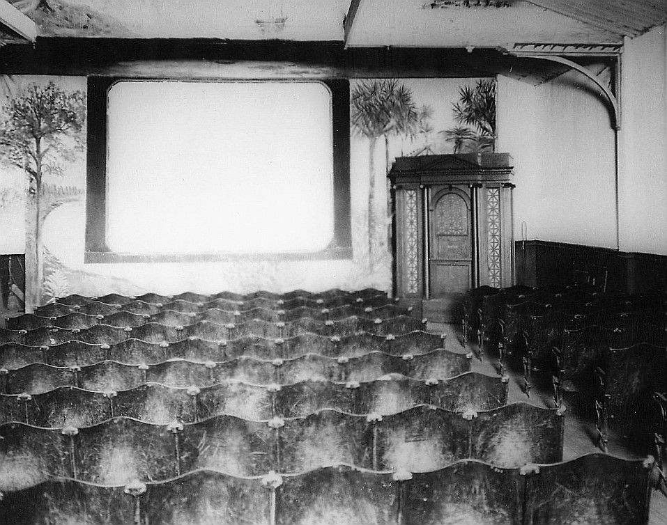 San Francisco Theatres: The Unique Theatre